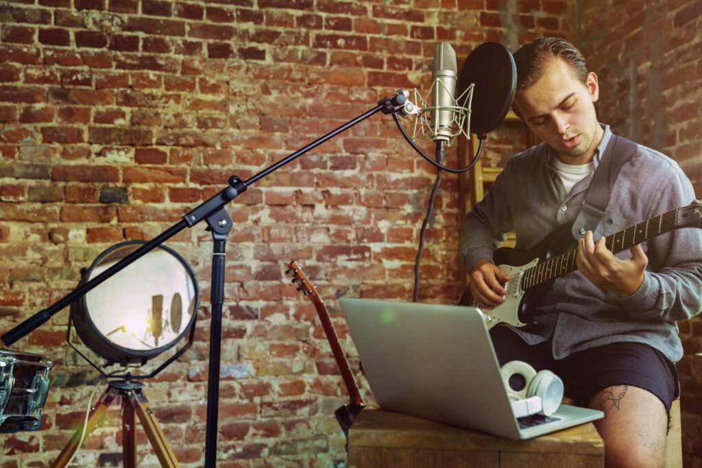 Designing the Ultimate Home Recording Studio: Key Elements for Success ...