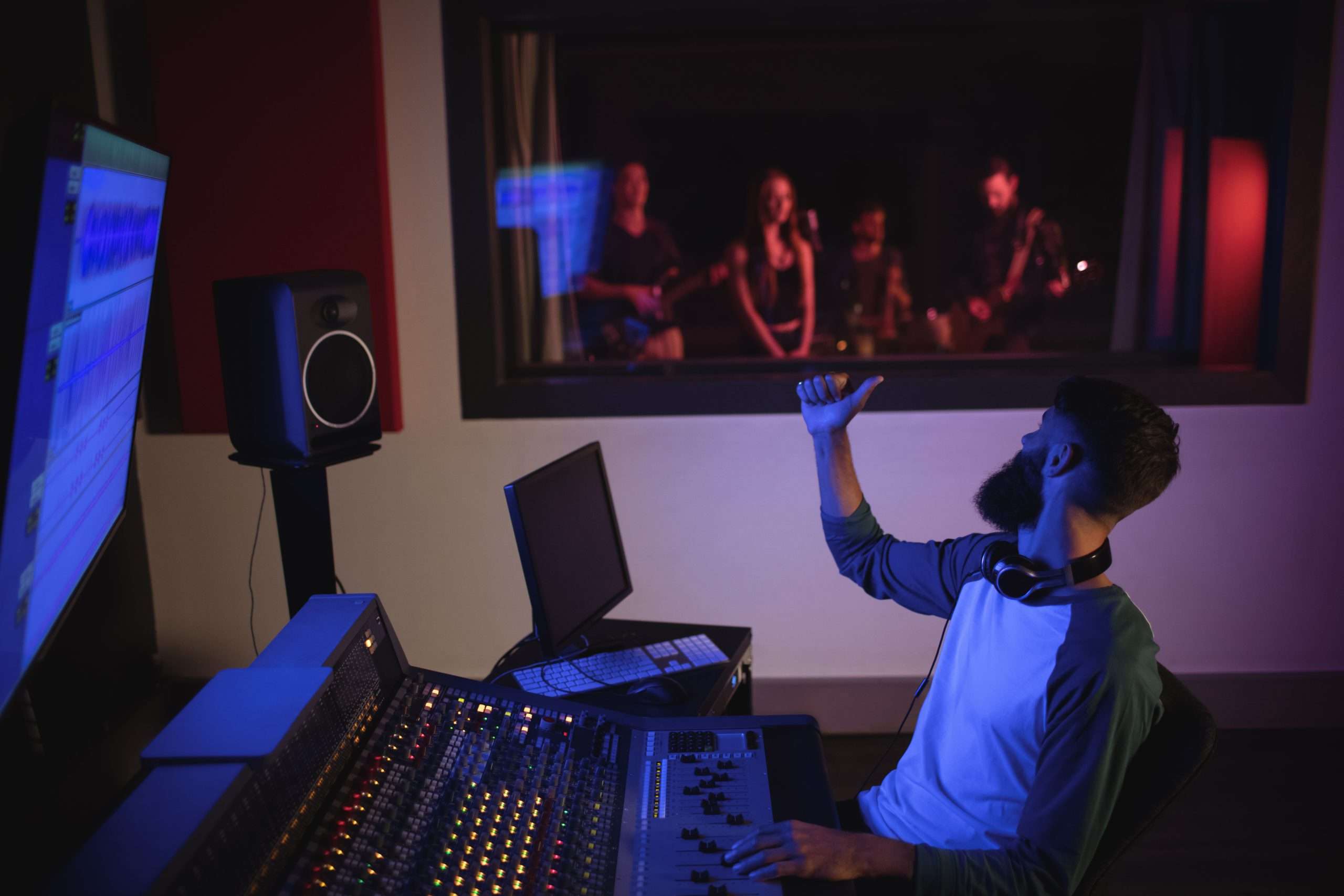 Top 5 Live Music Recording Techniques for Concerts and Performances ...