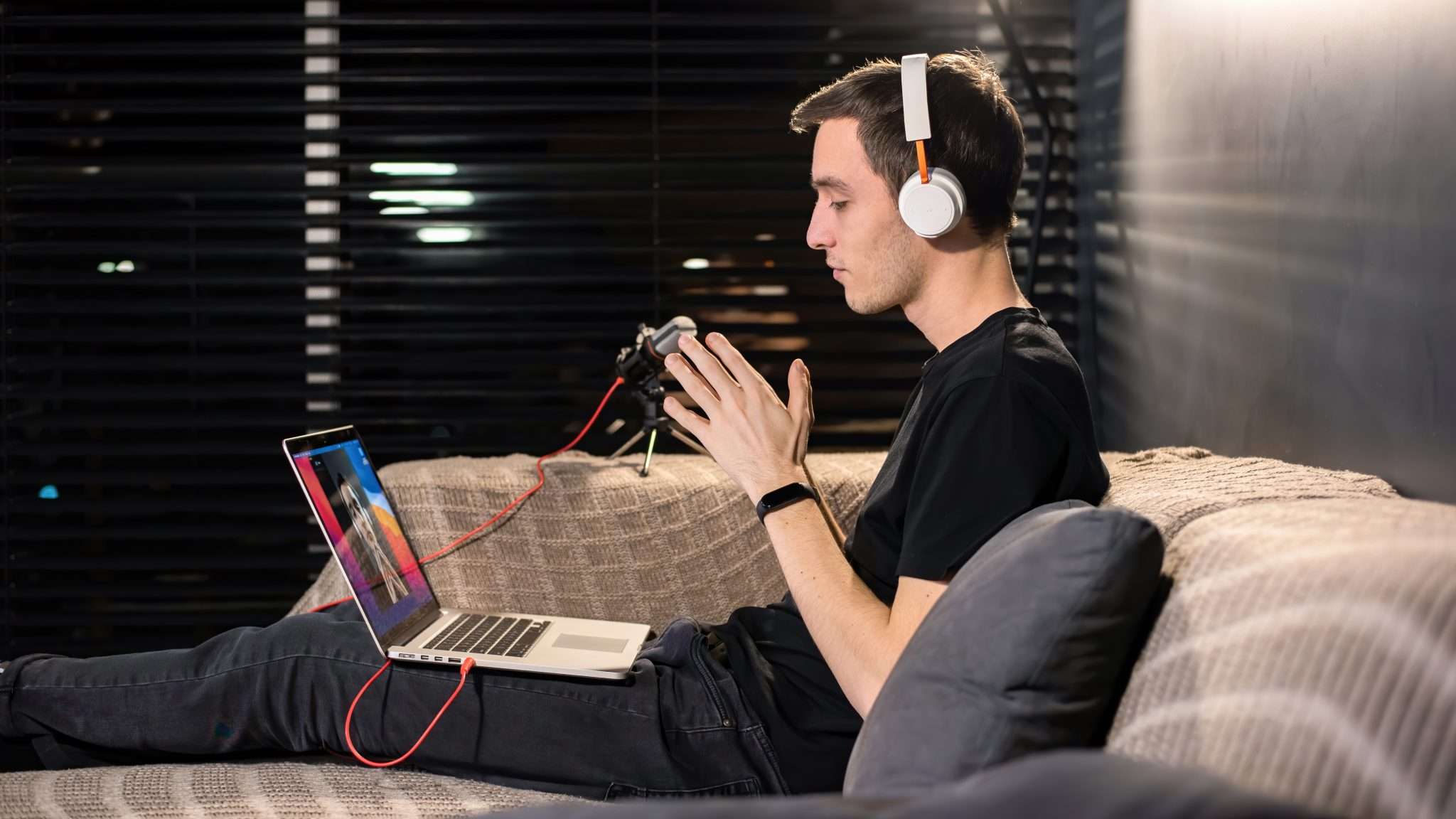 Recording Studio in Your Living Room: How to Set Up Your Home Recording ...